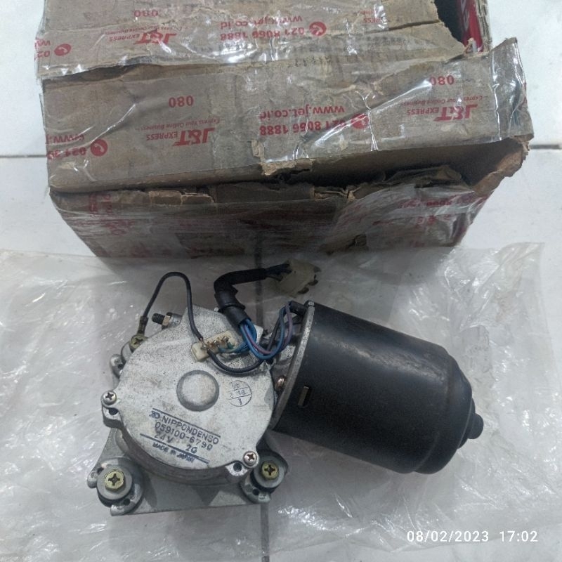 Fuso 24v wiper dynamo motor ORIGINAL ARIGINAL NIPPON DENSO JAPAN fuso ...
