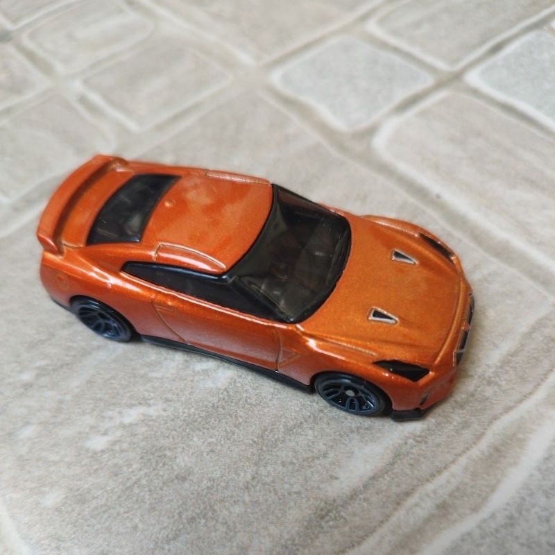 Hot wheels New Loose 17 Nissan GTR R35 Skyline orange | Shopee Malaysia