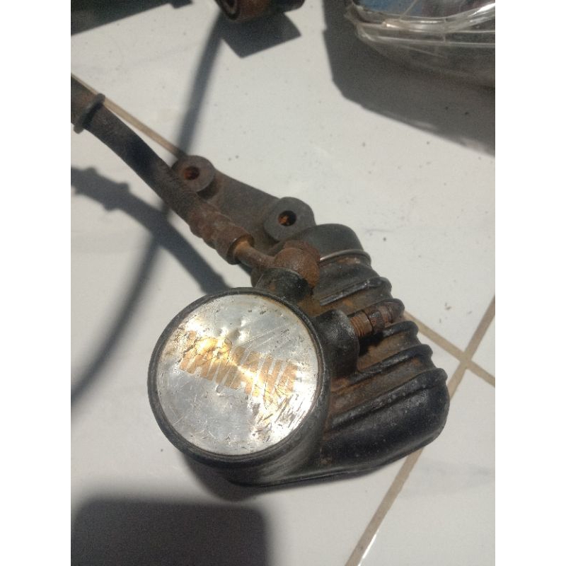 Yamaha rx100 caliper front brake RX 100 original pig head | Shopee Malaysia