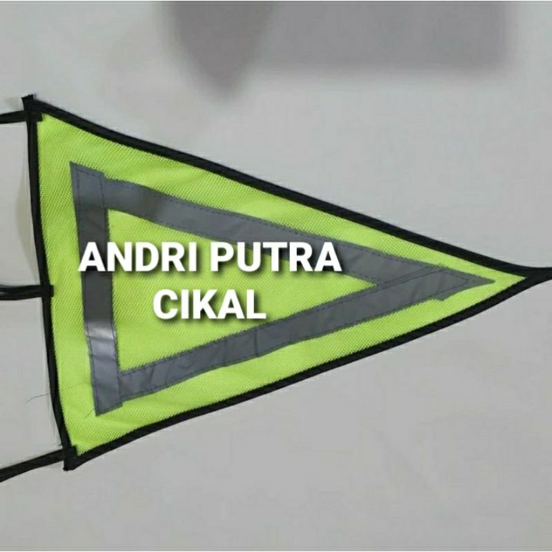 HIJAU Triangular safety flag green net scotlight nylon gray" | Shopee ...