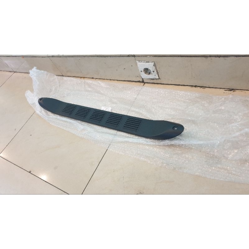 Scuff Plate Foot Step Original Mitsubishi Pajero Sport Triton | Shopee ...