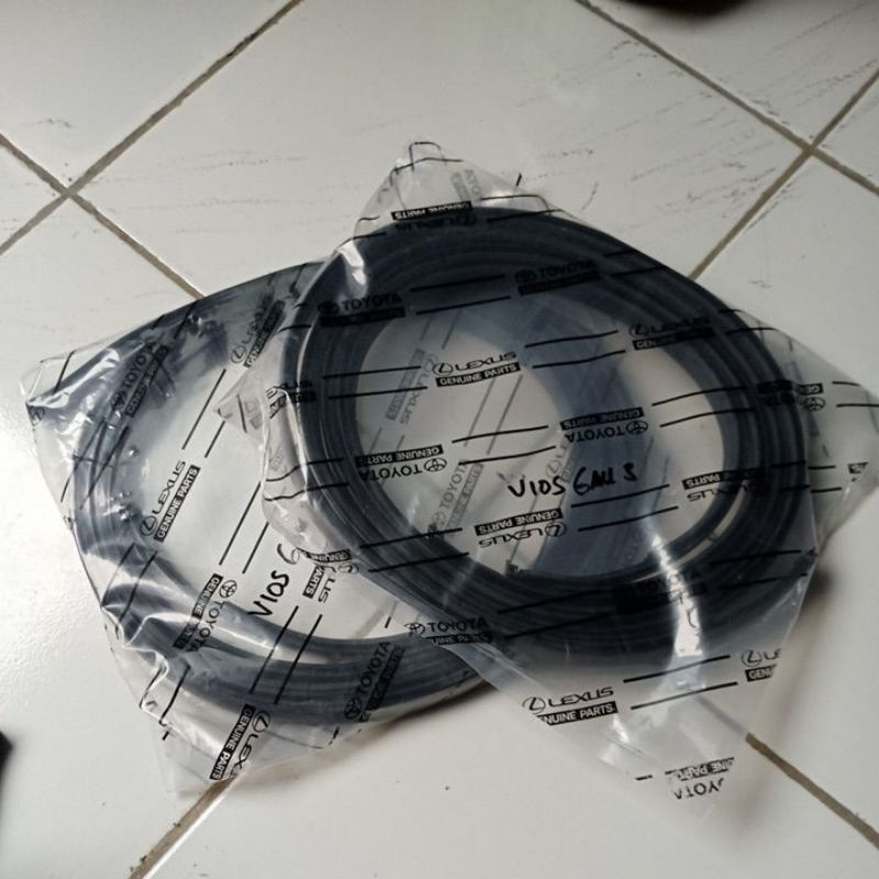 Toyota Vios GEN 3 All New Car Roof Rubber Unit Price | Shopee Malaysia