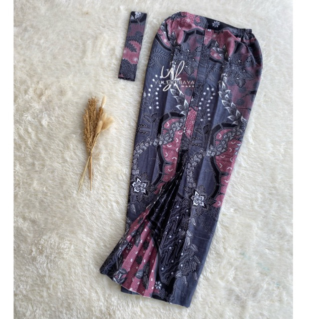 Pleated/pleated Batik Skirt | Graduation batik | Shopee Malaysia