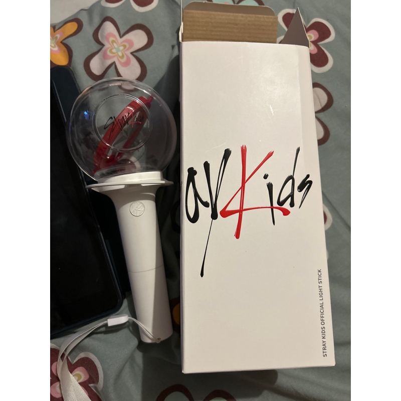 Stray kids lightstick official nachimbong | Shopee Malaysia