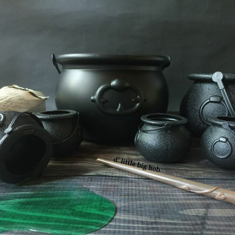 Mini CAULDRON HARRY POTTER CAULDRON Miniature Plastic Toy | Shopee Malaysia