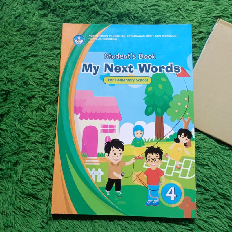 Original English BOOK For Elementary School Class 4 STUDENT'S BOOK MY ...