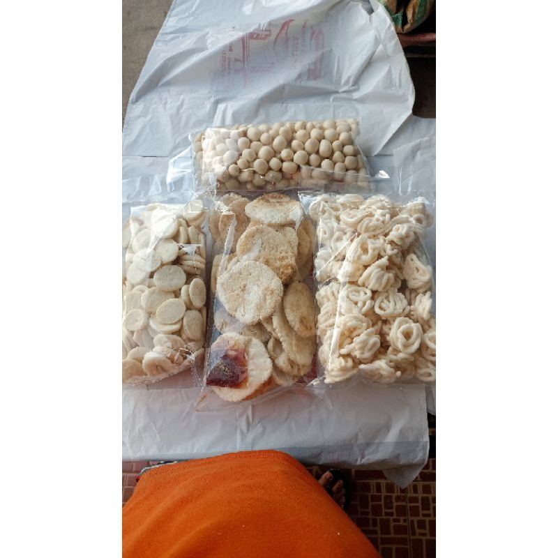 Package k Get 4 Packs Of 250 Grams (getas,mini super, Grilled, Bowl ...