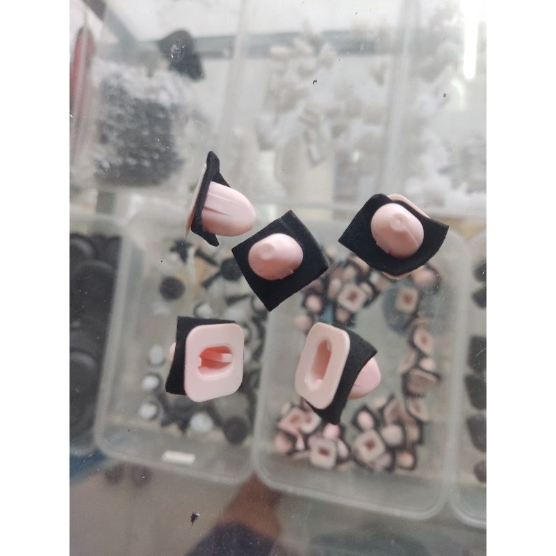 Toyota spoiler mount clip button | Shopee Malaysia