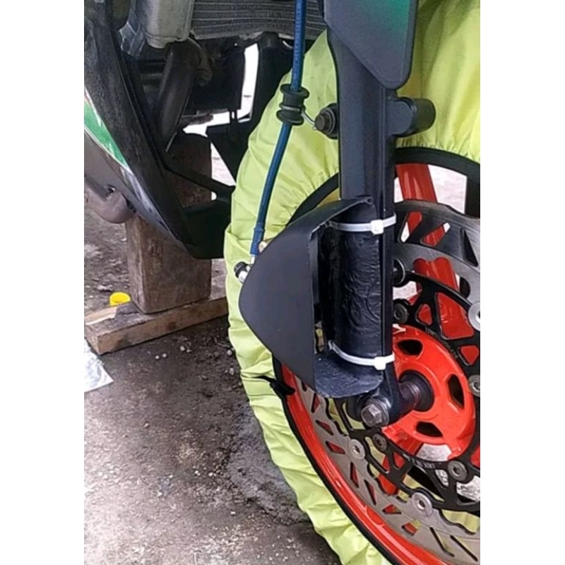 Front Disc Cooling Scop Caliper Cover. Capacity to cool the disc ...