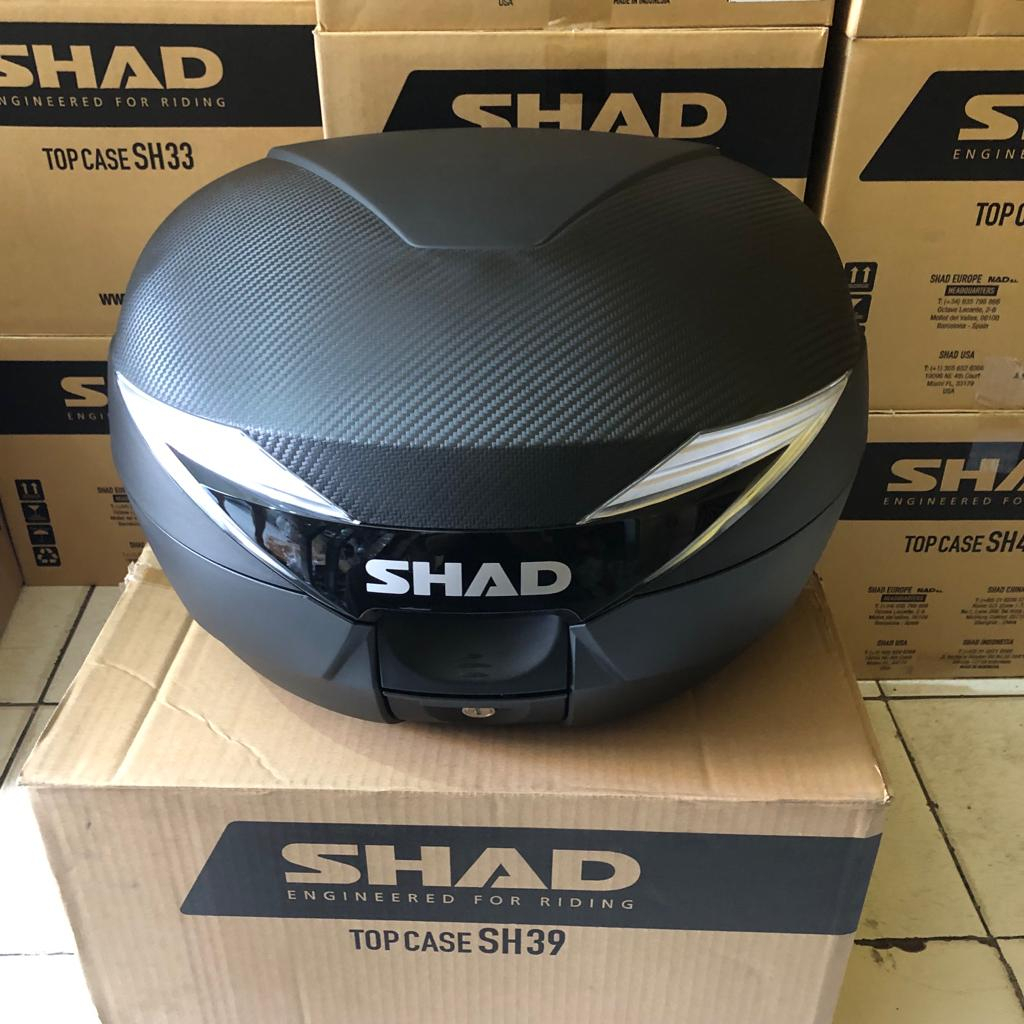 Top case SHAD SH39 Carbon Top case SHAD SH39 Carbon SHAD SH39 Carbon ...