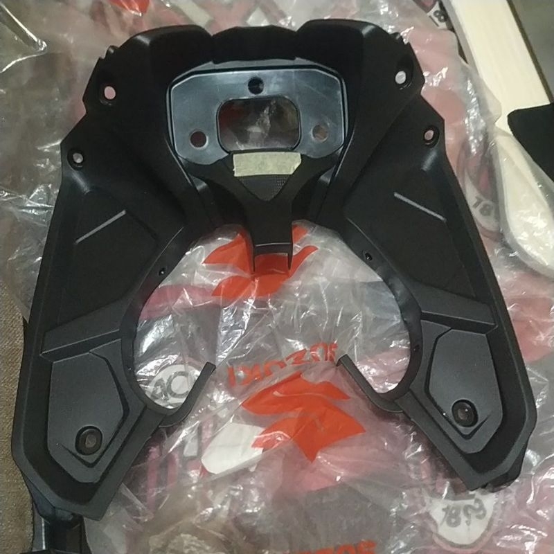 Cover spidometer panel meter suzuki gsx r 150 gsx r150 original sgp ...