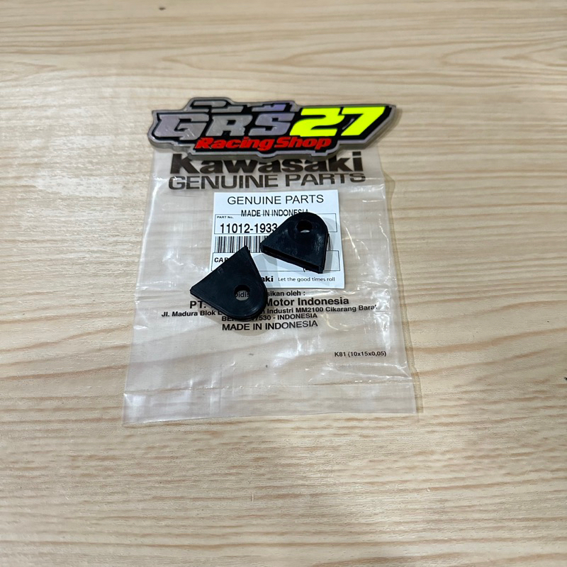 Rubber CAP EAR BRACKET ROUND LAMP NINJA SS 150 CAP 11012-1933 ORI ...