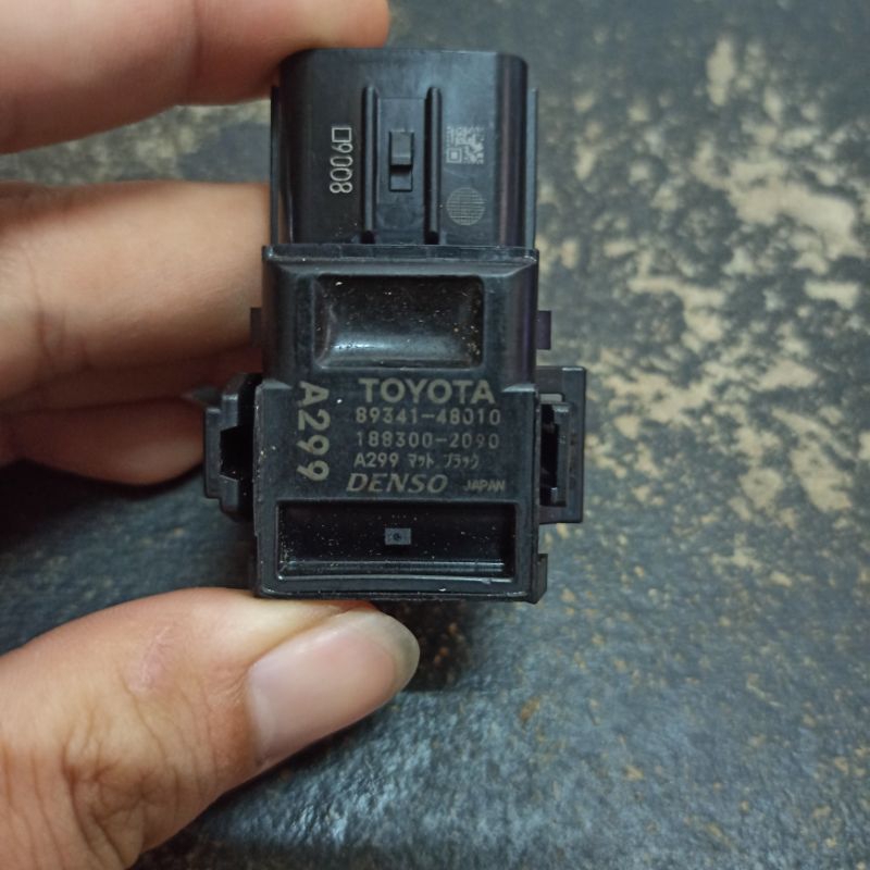 Parking Sensor Ultrasonic Sensor Assy Toyota Fortuner Innova Old ...