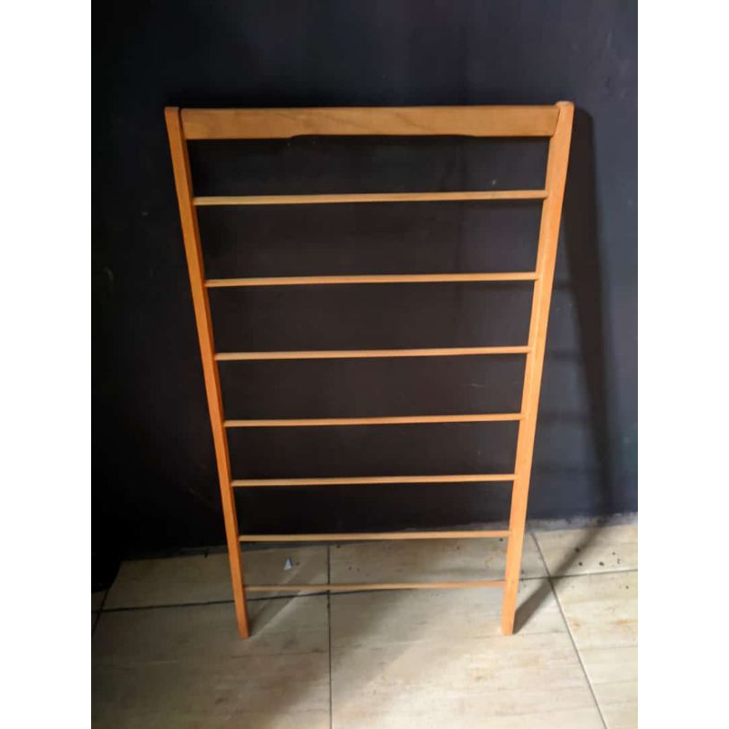 Gift paper rack / wrapping paper rack / hijab rack / veil rack / prayer ...