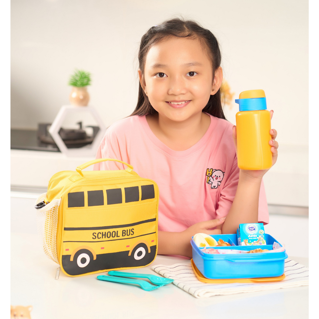 Apazada - Lunch Box School Bus Set Of 4pcs Bag With Lunch Box Free ...
