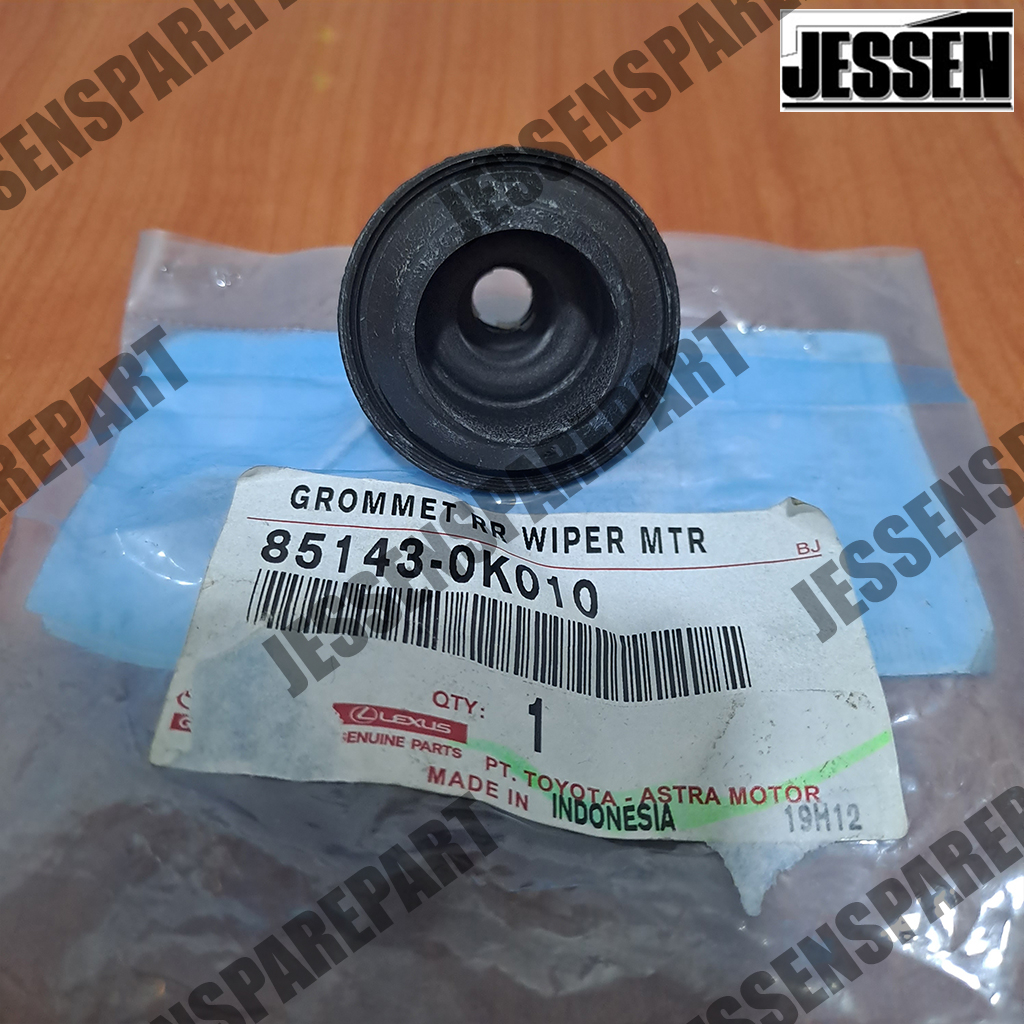 Rubber Motor Dynamo Rear Wiper Innova Fortuner 85143-0K010 Original ...