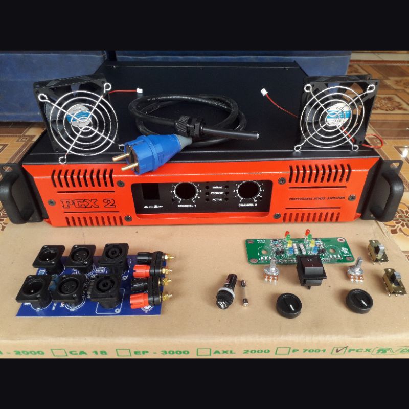 PCX2/PCX2000 power amplifier box Complete with 2u size accessories, pcx ...