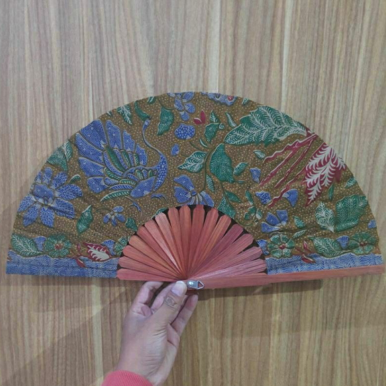 Bamboo Frame Batik Fan with Three Country Motifs Size 25cm | Shopee ...