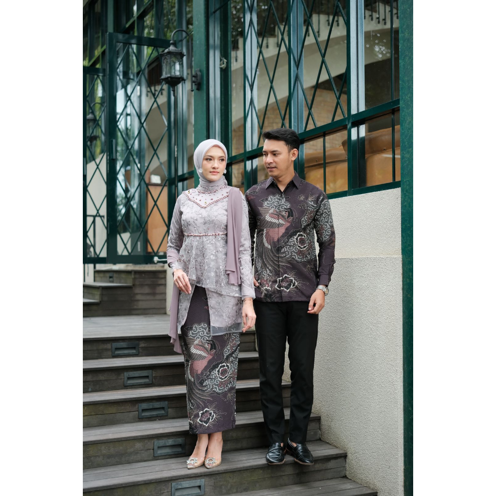 Batik Couple kebaya Modern kebaya Graduation kebaya Application For ...