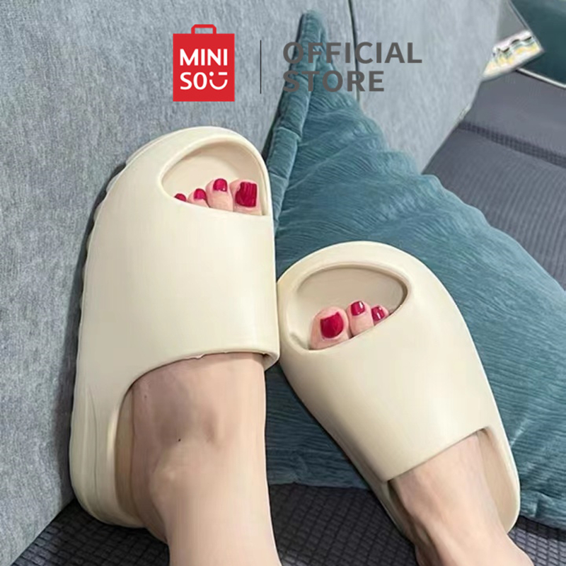 Miniso Sandals For Women And Men EVA Flat Sandals Sandals Thick Padded ...