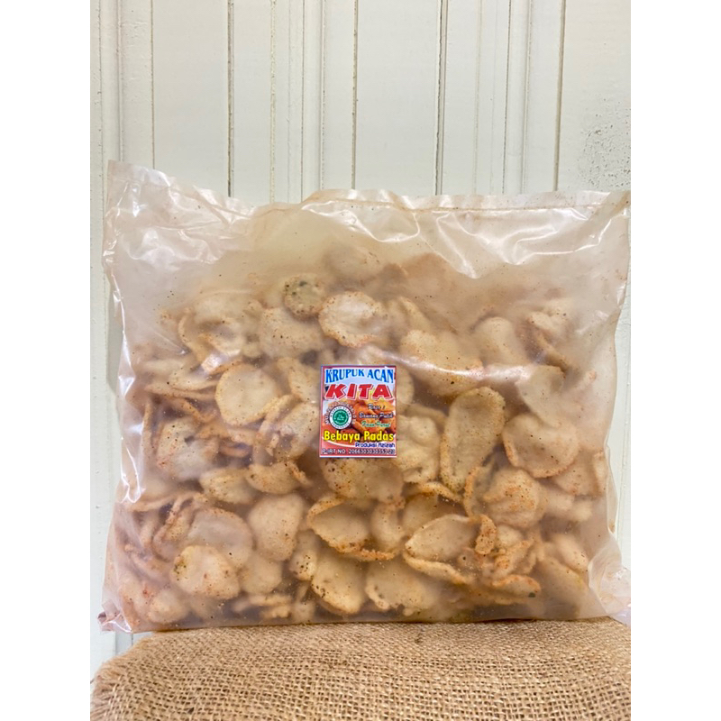 Various kinds of crackers containing 500 gr/ acan crackers/ macroni ...