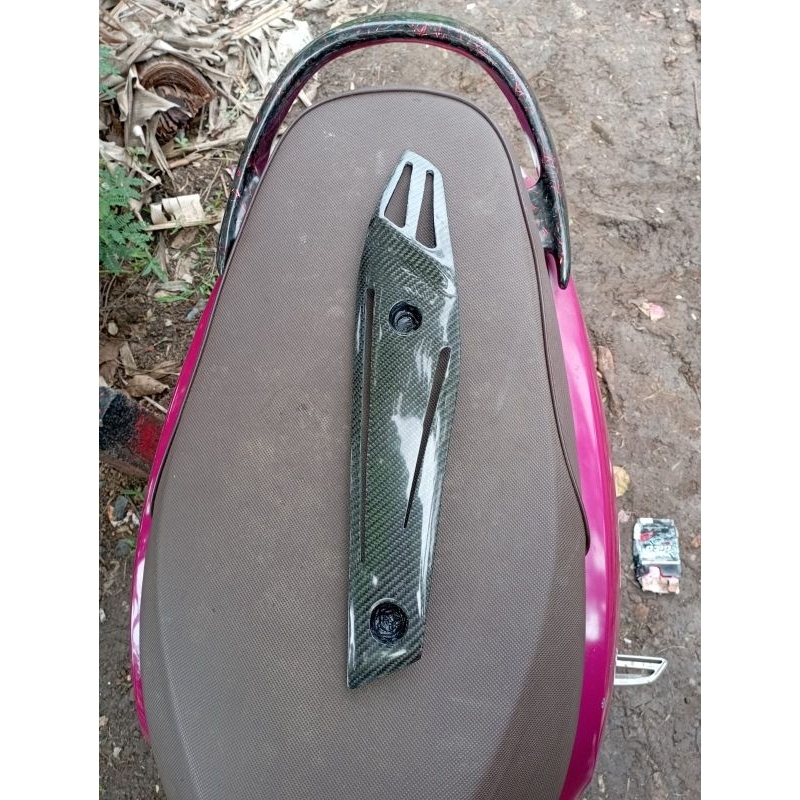 Honda PCX 160 CARBON KEVLAR Exhaust Shield. | Shopee Malaysia