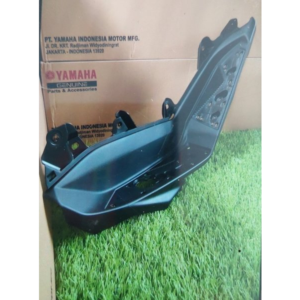 Original YAMAHA NMAX FOOTRES NMAX BODY NMAX FOOTSTEP | Shopee Malaysia