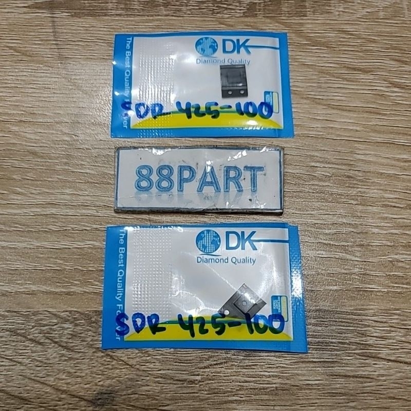 Ic RF HUAWEI GLORY V30 PRO IC BASE BAND VIVO Y20S SDR425 -100 | Shopee Malaysia