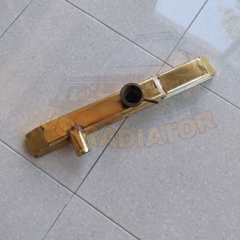 Mitsubishi L300 diesel radiator upper tank | Shopee Malaysia