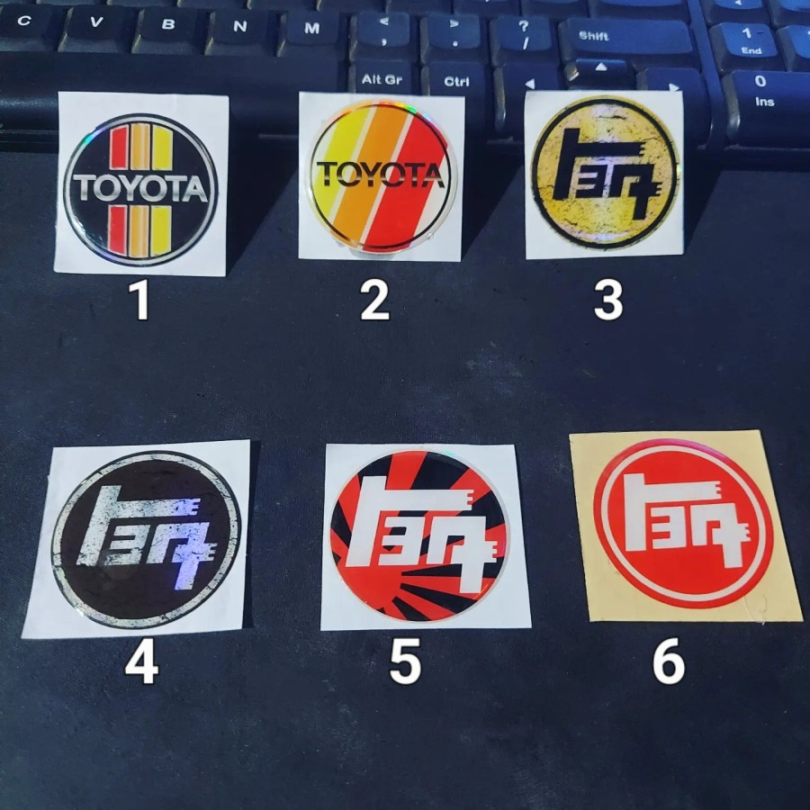 Toyota ROUND 4CM Resin Embossed Sticker Satua Small 3D Lycal Logo ...