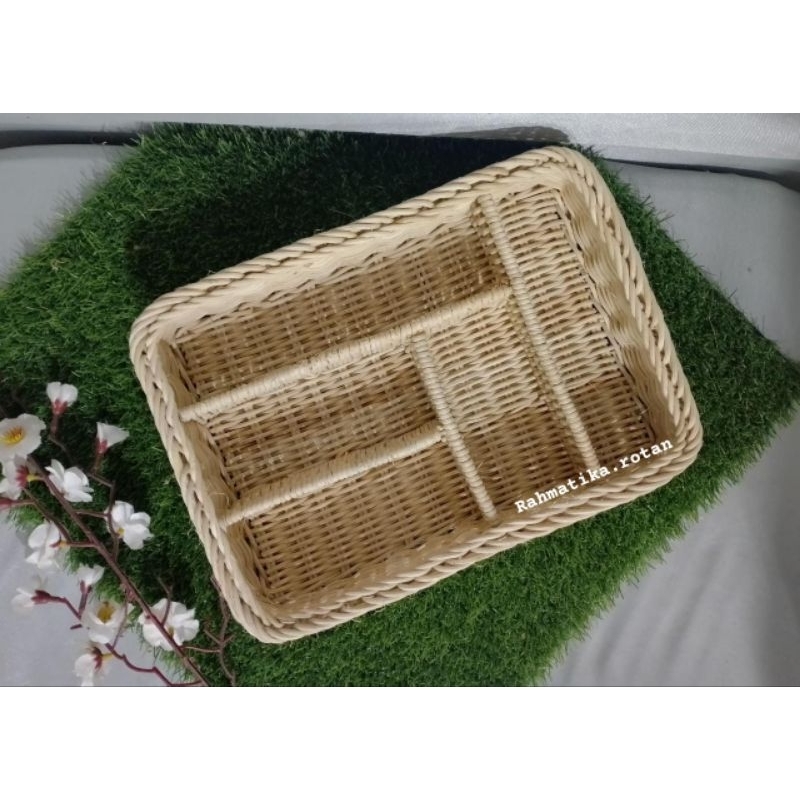 Rattan Spoon Holder With Plaid Pattern/Rattan Spoon Basket | Shopee ...