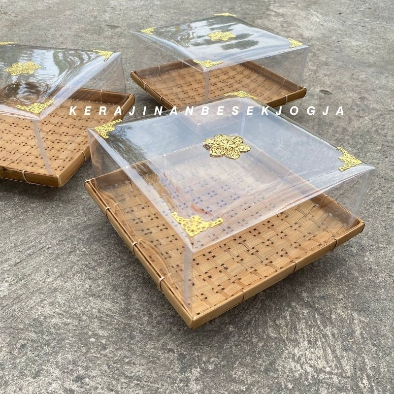 GOLD ORNAMENT MICA BOX | Gift plates, dowry plates, mica plates ...