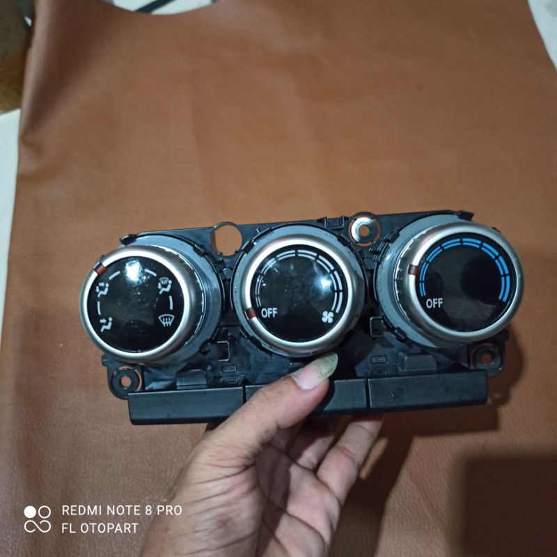 Original digital Climate control panel AC Mitsubishi Xpander | Shopee ...