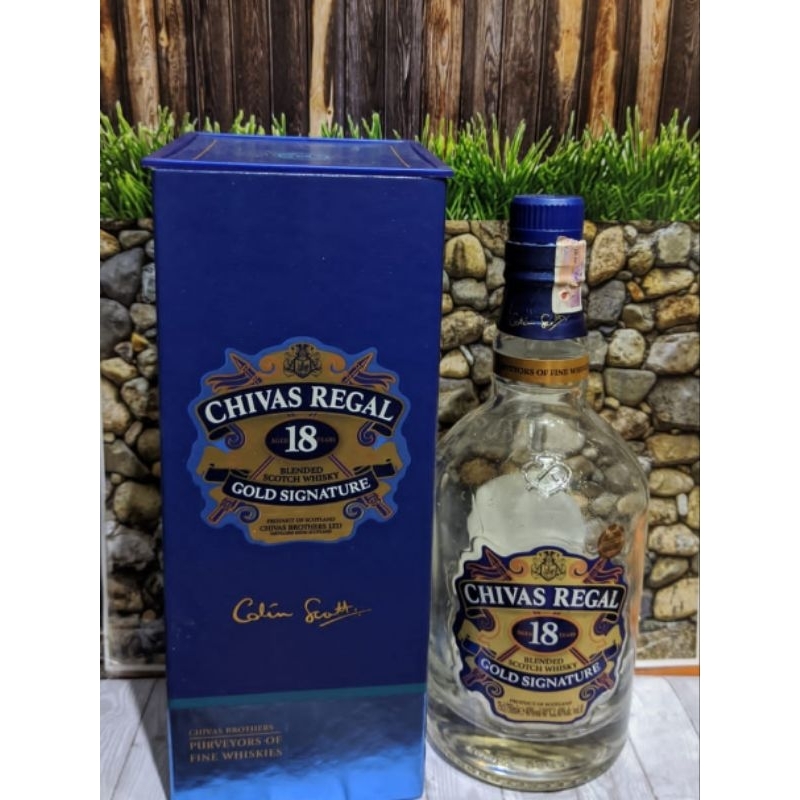Used Bottles Of Imported Miras Drinks Civas Regal 12+boxes/display ...