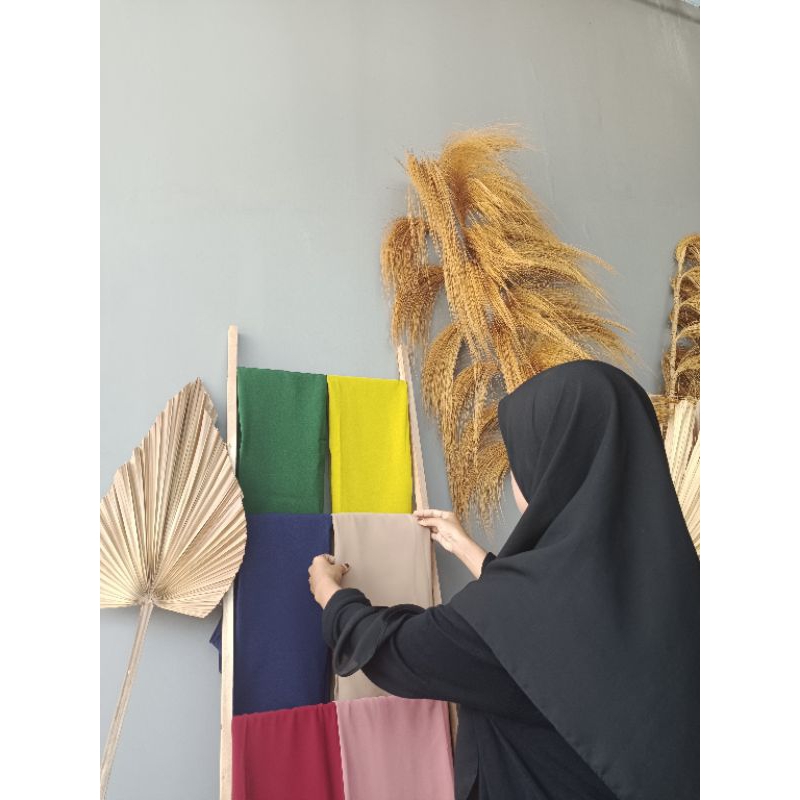 KAYU Aesthetic wooden ladder rack//ladeer hanger mukena prayer mat ...