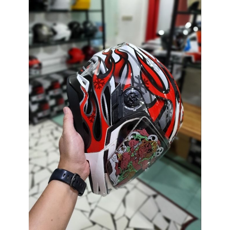 Zeus ZS 613C WHITE AJ19 RED FLAME MODULAR TOURING HELMET | Shopee Malaysia