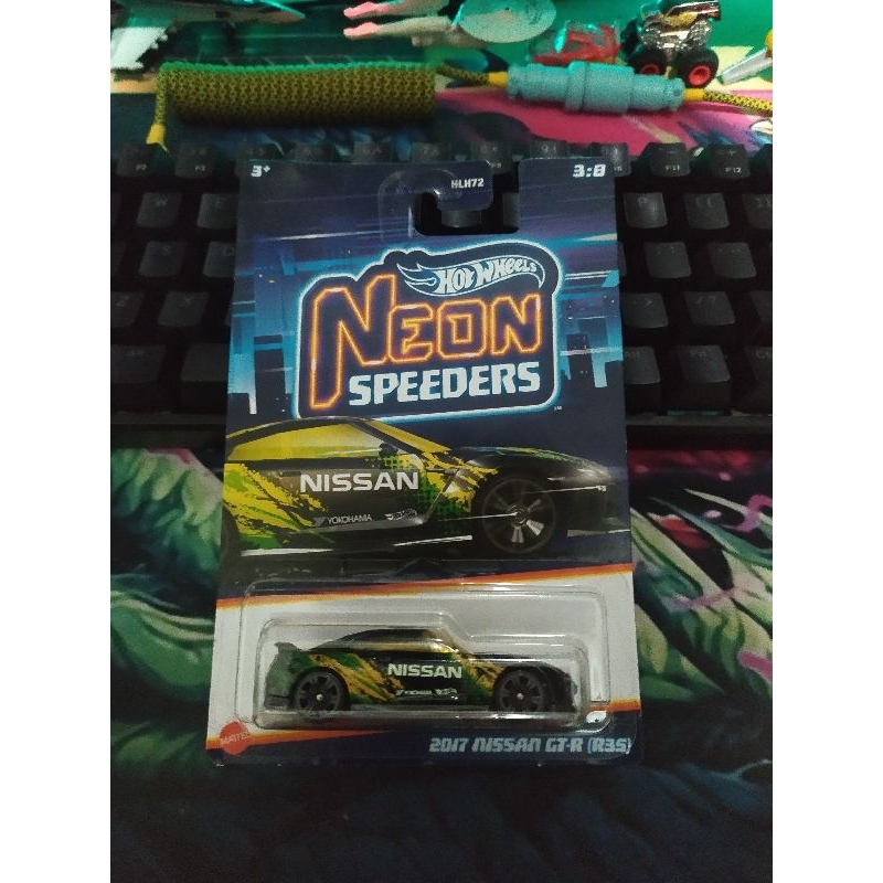 Hot wheels neon speeders nissan gtr r35 | Shopee Malaysia