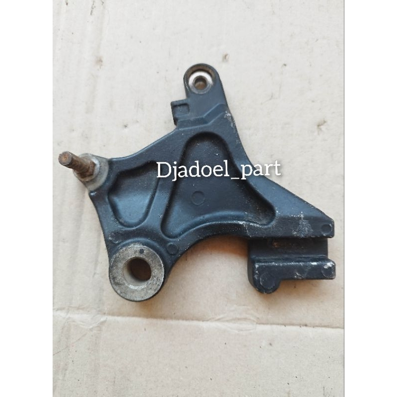Original Yamaha R15 Rear Disc Caliper Mount Bracket | Shopee Malaysia