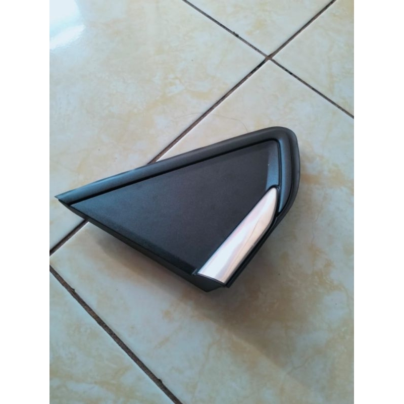 Right expander Side Side Side Triangle cover | Shopee Malaysia