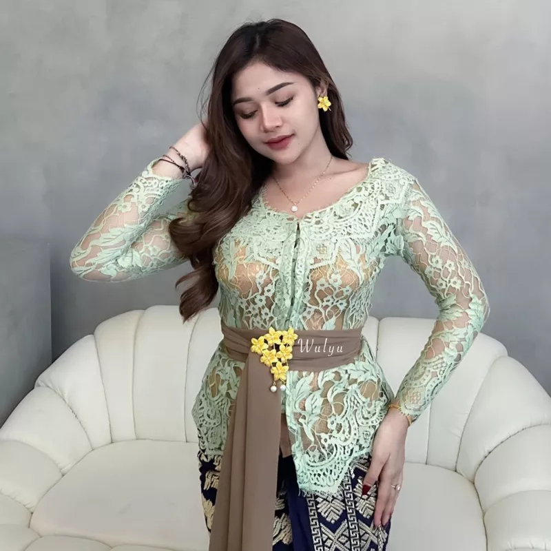 Sabrina bali Kebaya - Long Brocade Kebaya | Shopee Malaysia