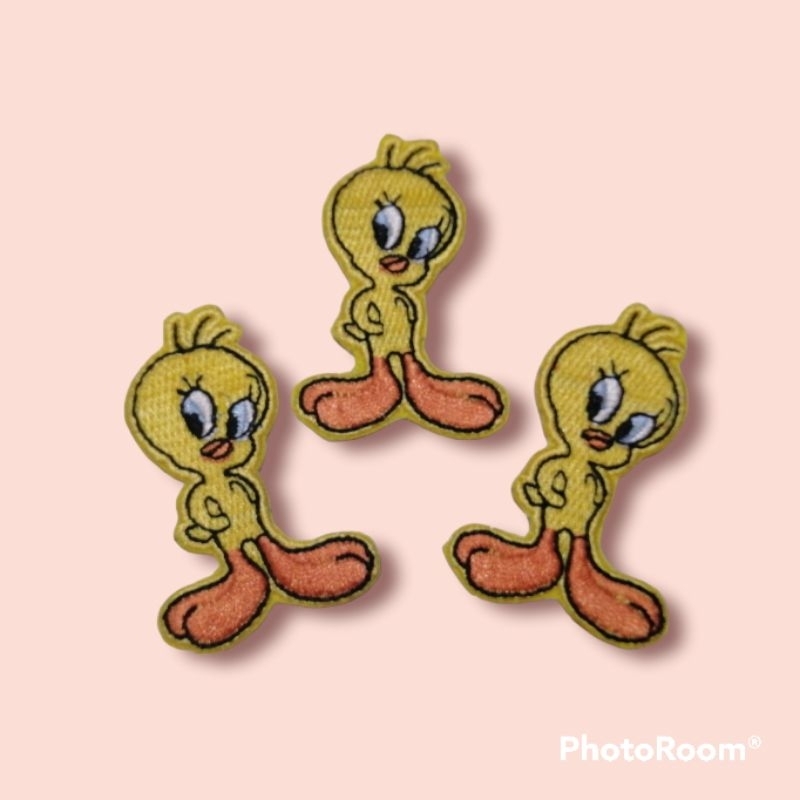 Iron Patch Looney Tunes Tweety Stand | Shopee Malaysia