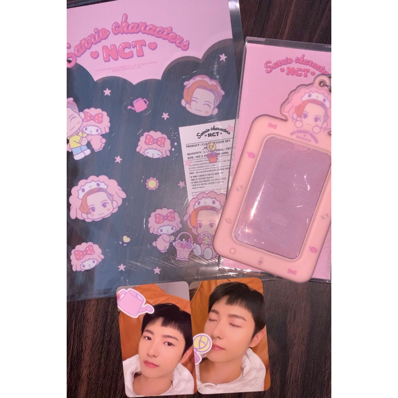 Clear Sticker Renjun with photocard (Left Image) sanrio x nct dream aab ...