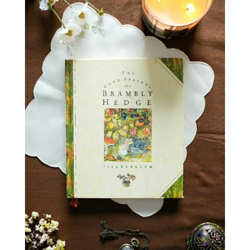 The Four Seasons of Brambley Hedge | Jill Barklem | Shopee Malaysia
