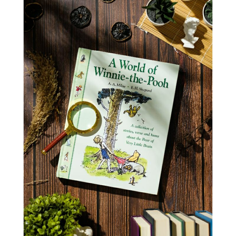 A World of Winnie the Pooh | A Collection of Stories, verse and hums ...