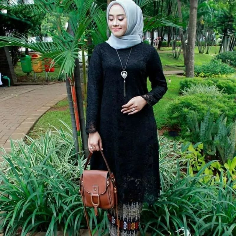Kabaya Outlet -// SET Of Tunic KEBAYA Skirt // KEBAYA // Application KEBAYA // MODERN KEBAYA ...