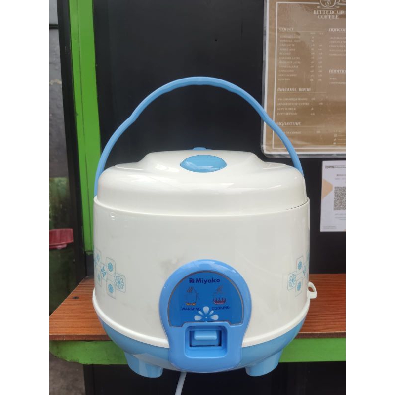 Miyako MCM-586 1.8 Liter Magic Com Magic Warmer Plus Rice Cooker ...