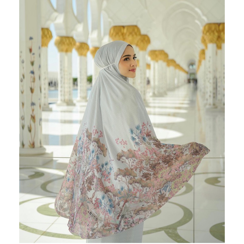 New & READY Buttonscarves Al Qasr Series Prayer Robe (Pearl ...