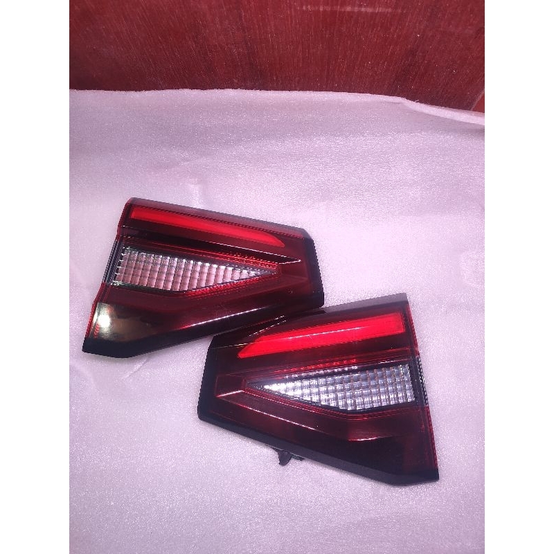 Original raize/Rocky trunk lights/reflectors right/left, 1 set (left ...