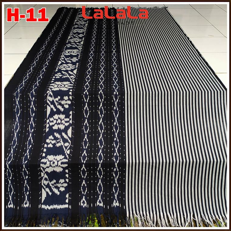 Ethnic Blanket Ikat Woven Fabric Kalimantan Lombok Papua Toraja Dayak ...