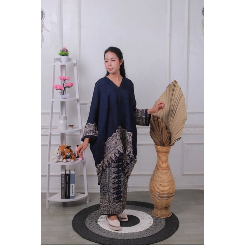 JUPRI BATIK SET ARUNA MALAY SET empty jupri suit Aruna tunic kaftan set ...